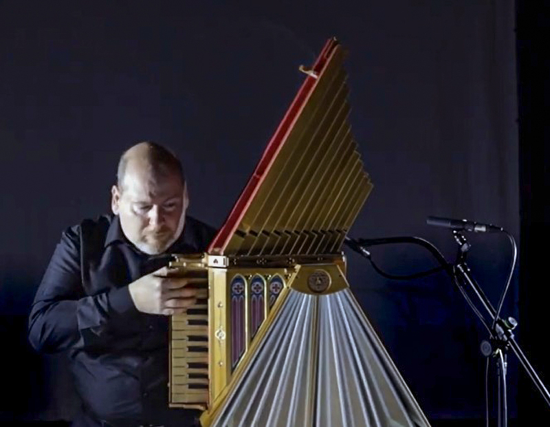 DMI | Alberto Patron